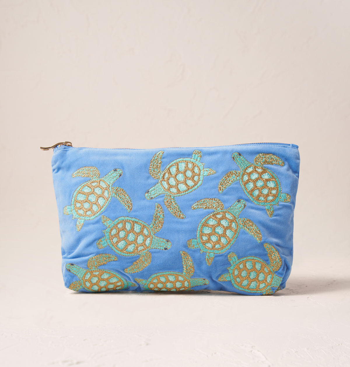 Turtle Conservation Everyday Pouch – Elizabeth Scarlett
