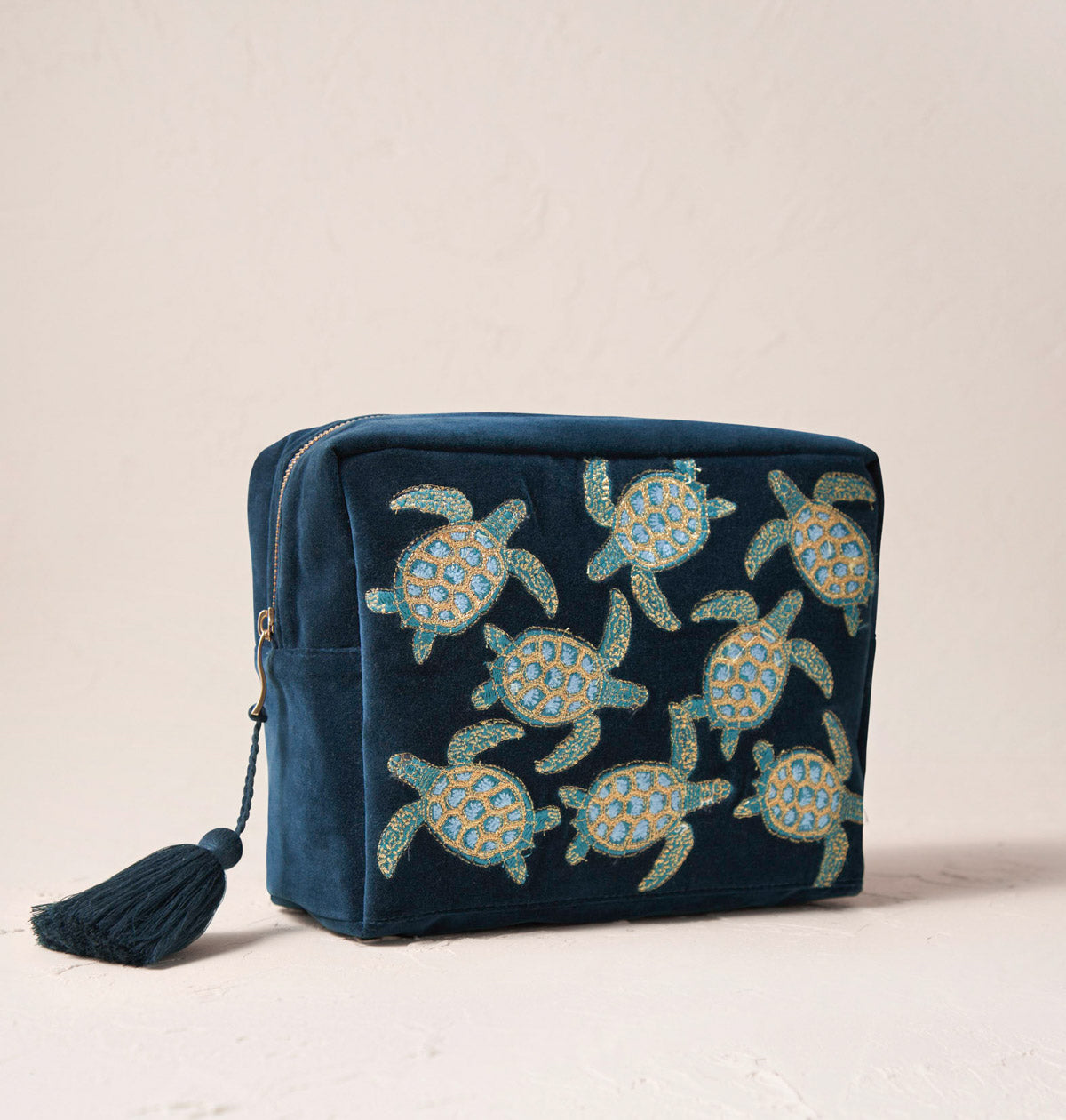 Turtle Conservation Wash Bag