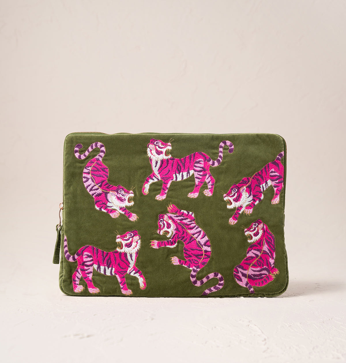 Wild Tiger Laptop Case Large – Elizabeth Scarlett